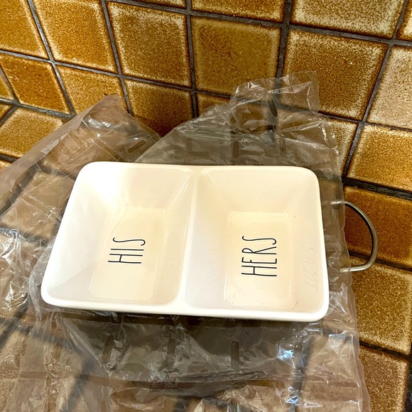 Rae Dunn | Dining | Rae Dunn Artisan Collection Easter Tray | Poshmark